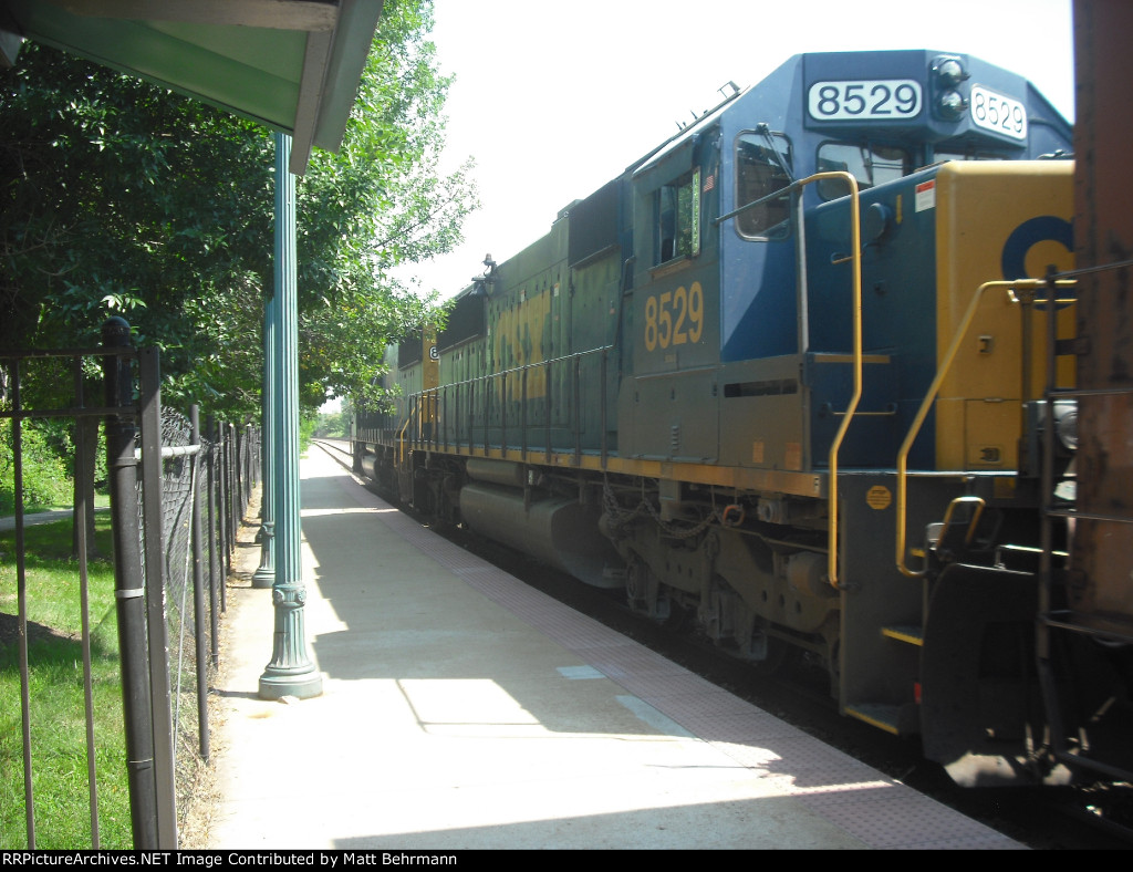 CSX 8529